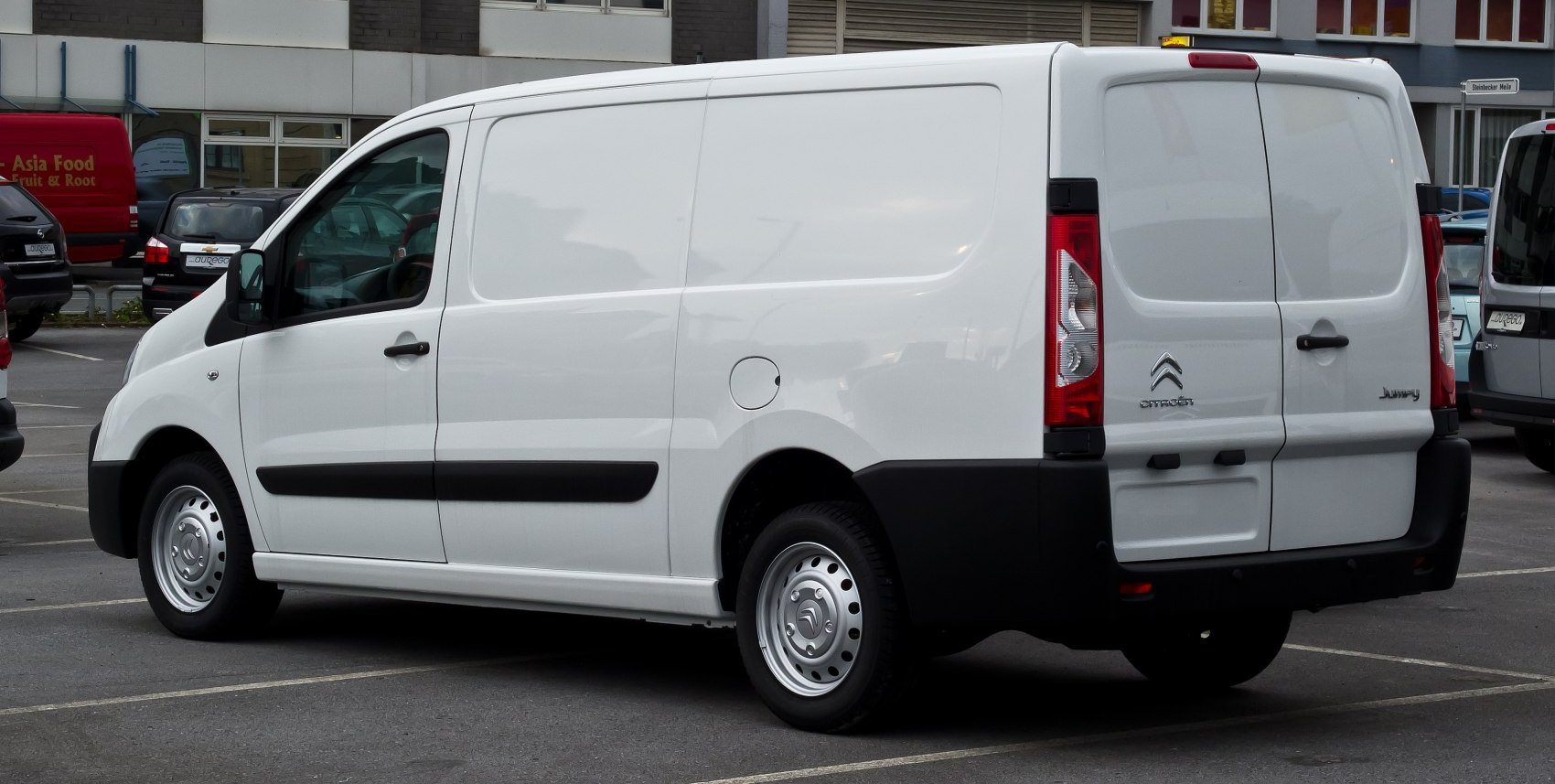 Citroen Jumpy technical specifications and fuel economy